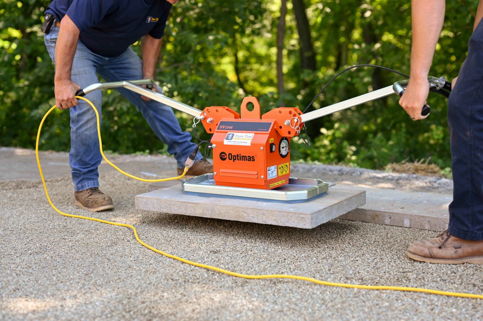2024 Hardscaping Trend Alert: Large Format Pavers - Genest Concrete ...